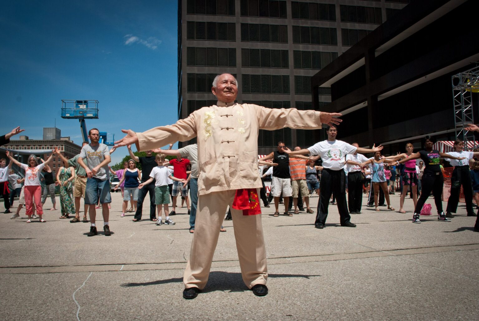 Tai Chi Jeung – Master Lee's School of Tai Chi Praying Mantis Kung Fu ...